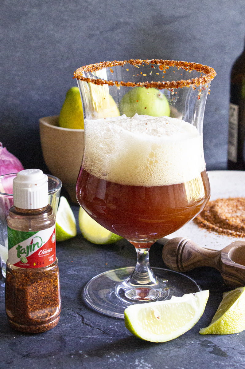 Cómo hacer la mejor michelada con Tajín®! 🍻 – Tendencias Gourmet